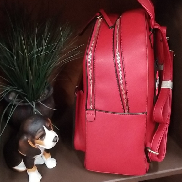 Deluxity Los Angeles | Bags | New Deluxity Los Angeles Red Backpack ...